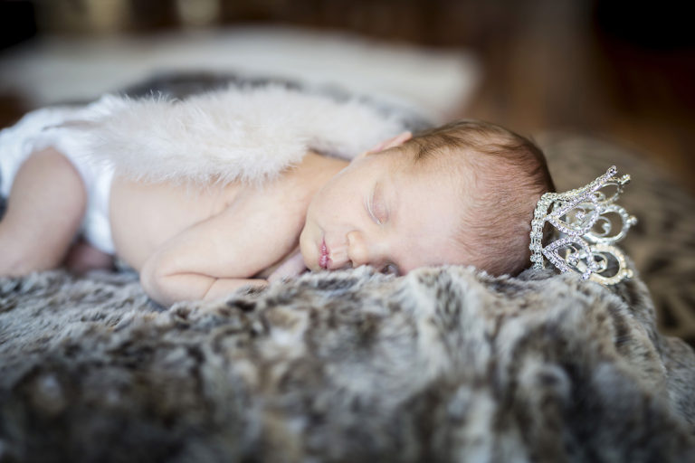 Baby Blakely's Newborn Session | Dragon Studio
